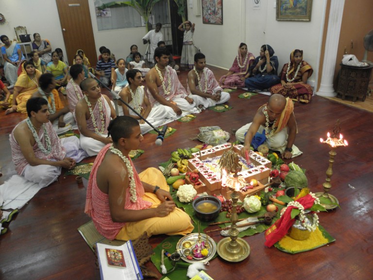 Intiation ceremony in Sri Krishna Mandir, Singapore | The Hare Krishna ...