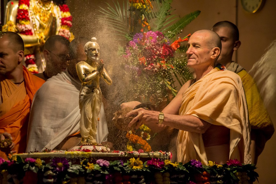 Advaita Acarya | The Hare Krishna Movement
